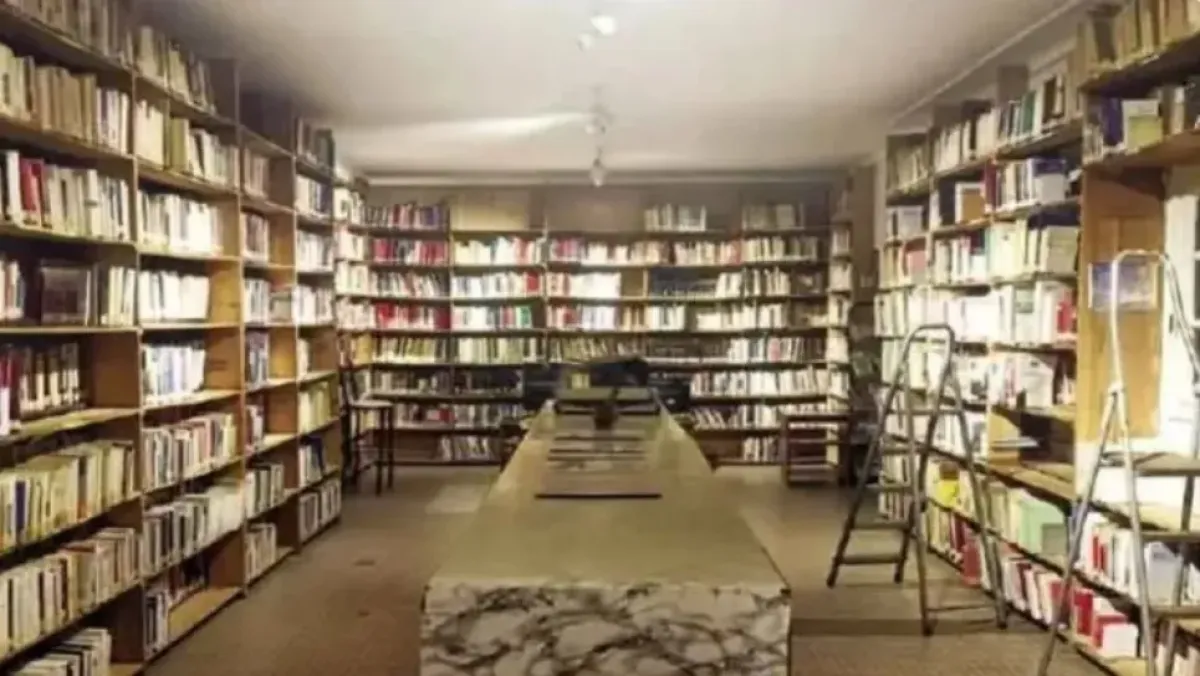 Oran : Réouverture d’une bibliothèque abritant 35 000 ouvrages ...